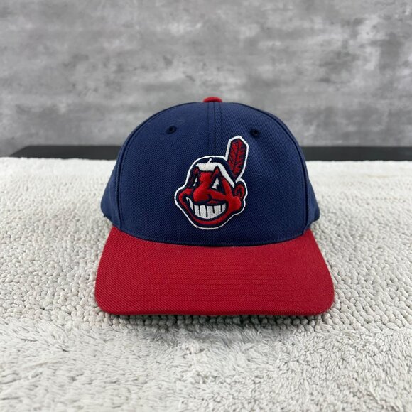American Needle | Accessories | Vintage Cleveland Indians Snapback Hat ...